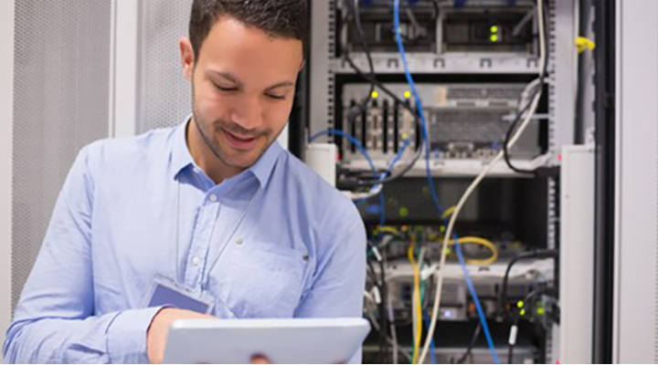 Profesionales Destacados de Cronoshare: Entrevista a Intro Informática